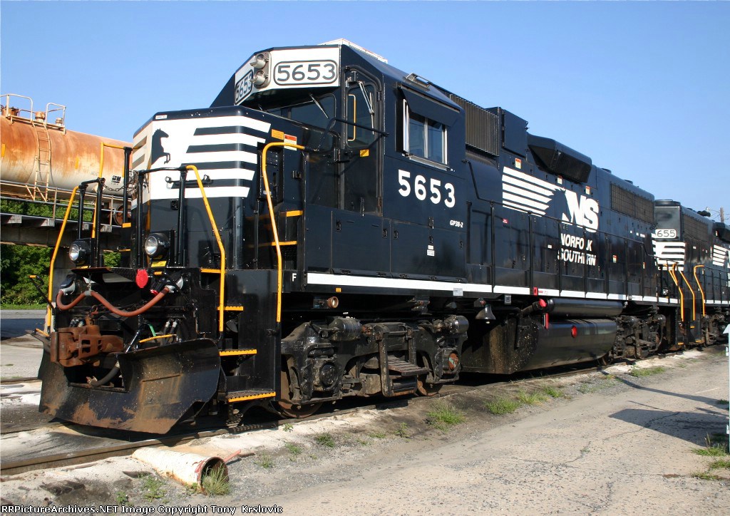NS 5653